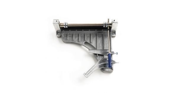 Essential LVT Flooring Tools for Fitting & Installation